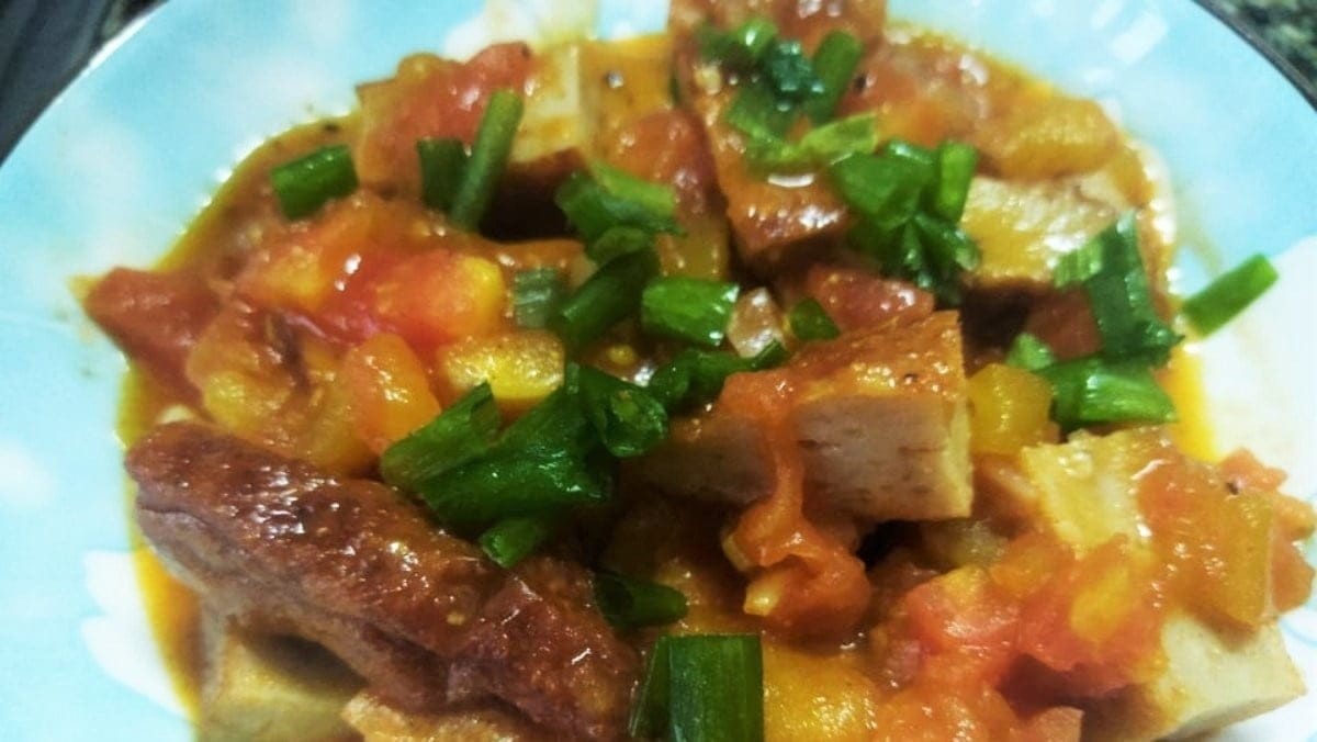41. LUK CHIN PLA PHAD CHA - Thái House Restaurant